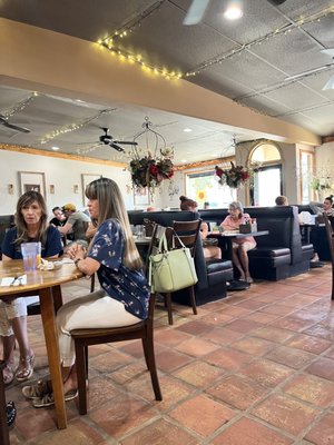 THE EATING ROOM - Updated June 2025 - 236 Photos & 486 Reviews - 107 E ...