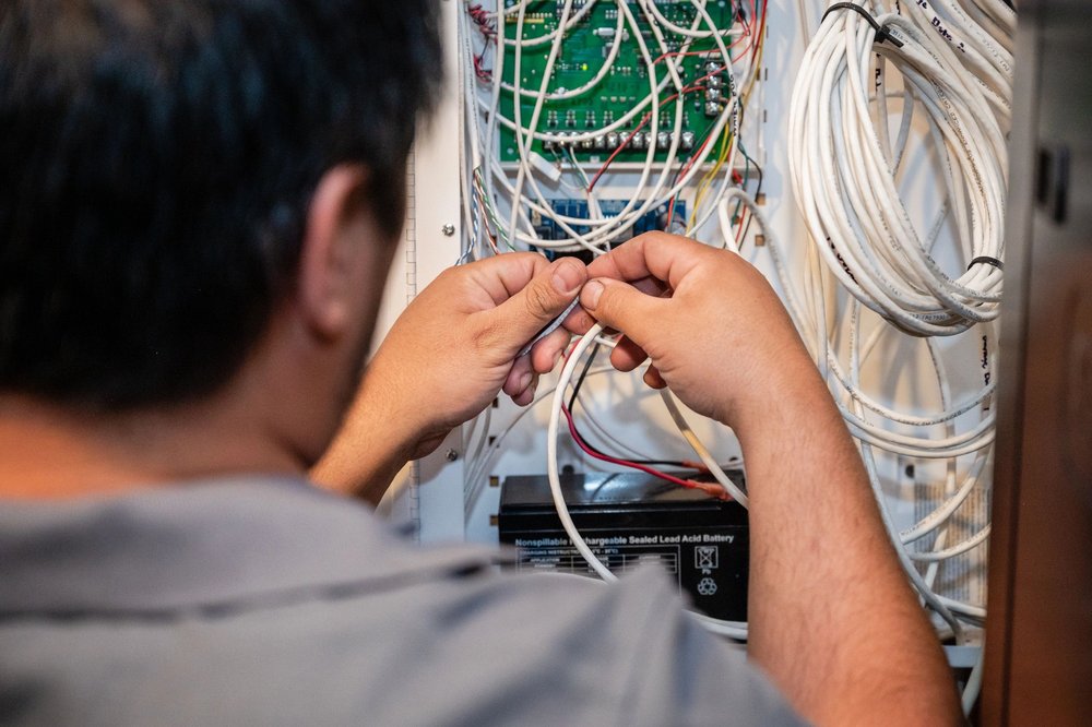 NIGHTHAWK SECURITY - Updated October 2025 - 25 Photos - Woodbury ...