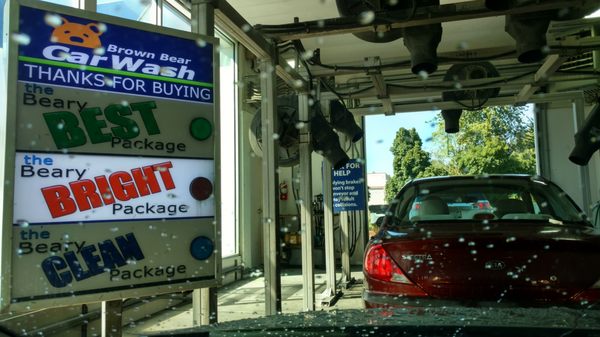 BROWN BEAR CAR WASH - Updated September 2025 - 28 Photos & 49 Reviews ...