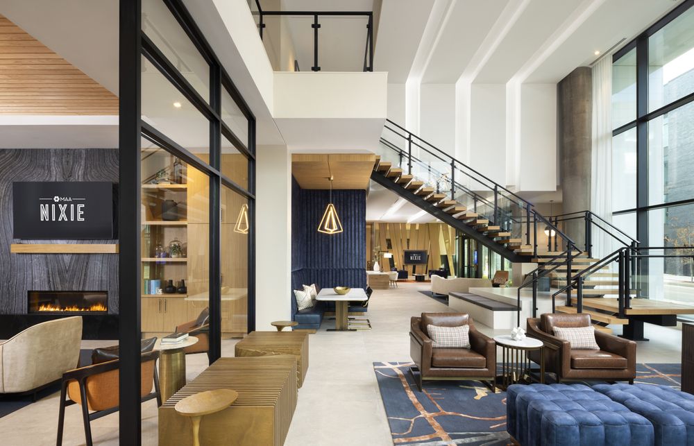 MAA NIXIE - Updated September 2025 - 38 Photos - 1250 Hitchings Way ...