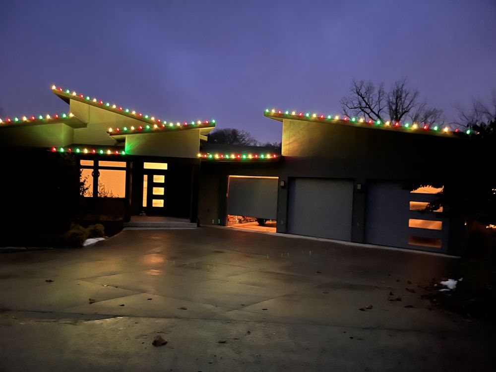 PEAK LIGHTING KC - Request a Quote - Kansas City, Missouri - Holiday ...