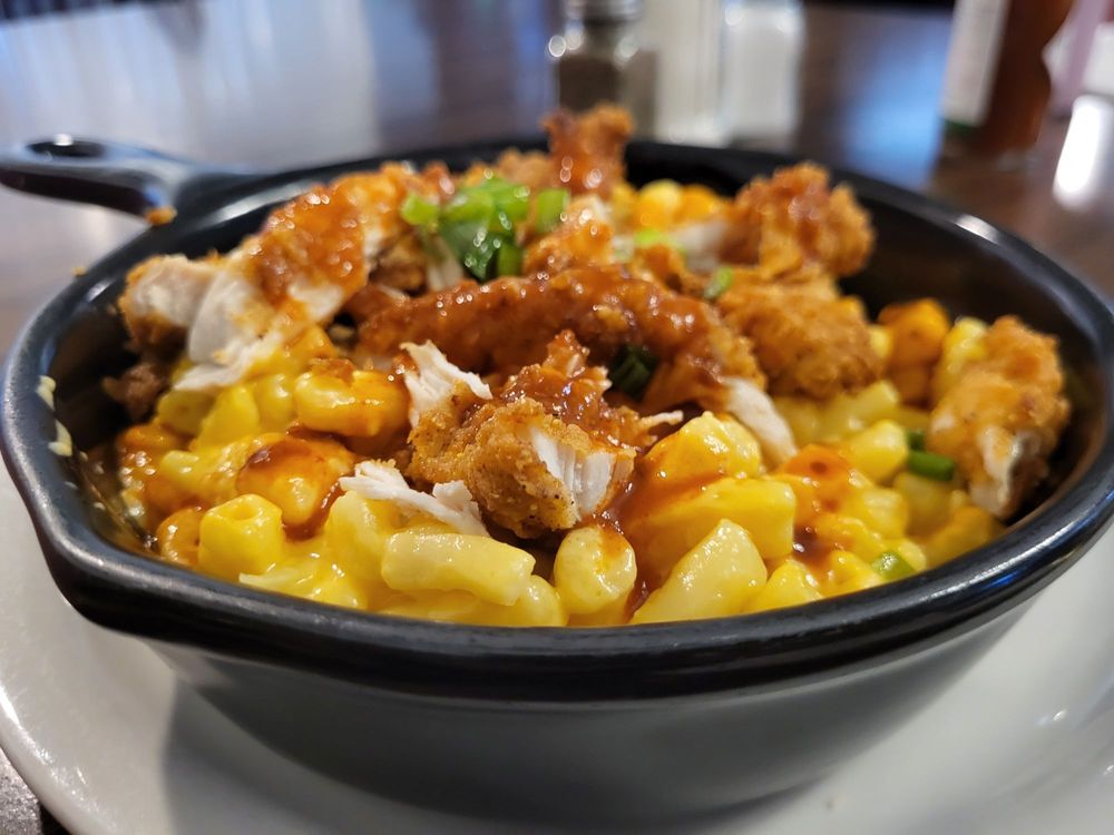 MAMA’S PLACE - Updated January 2026 - 44 Photos & 59 Reviews - 600 N ...