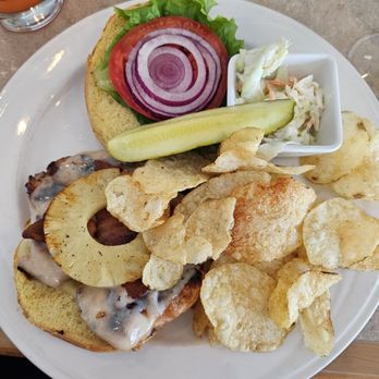 THE GREEN FLASH - Updated January 2026 - 471 Photos & 582 Reviews ...