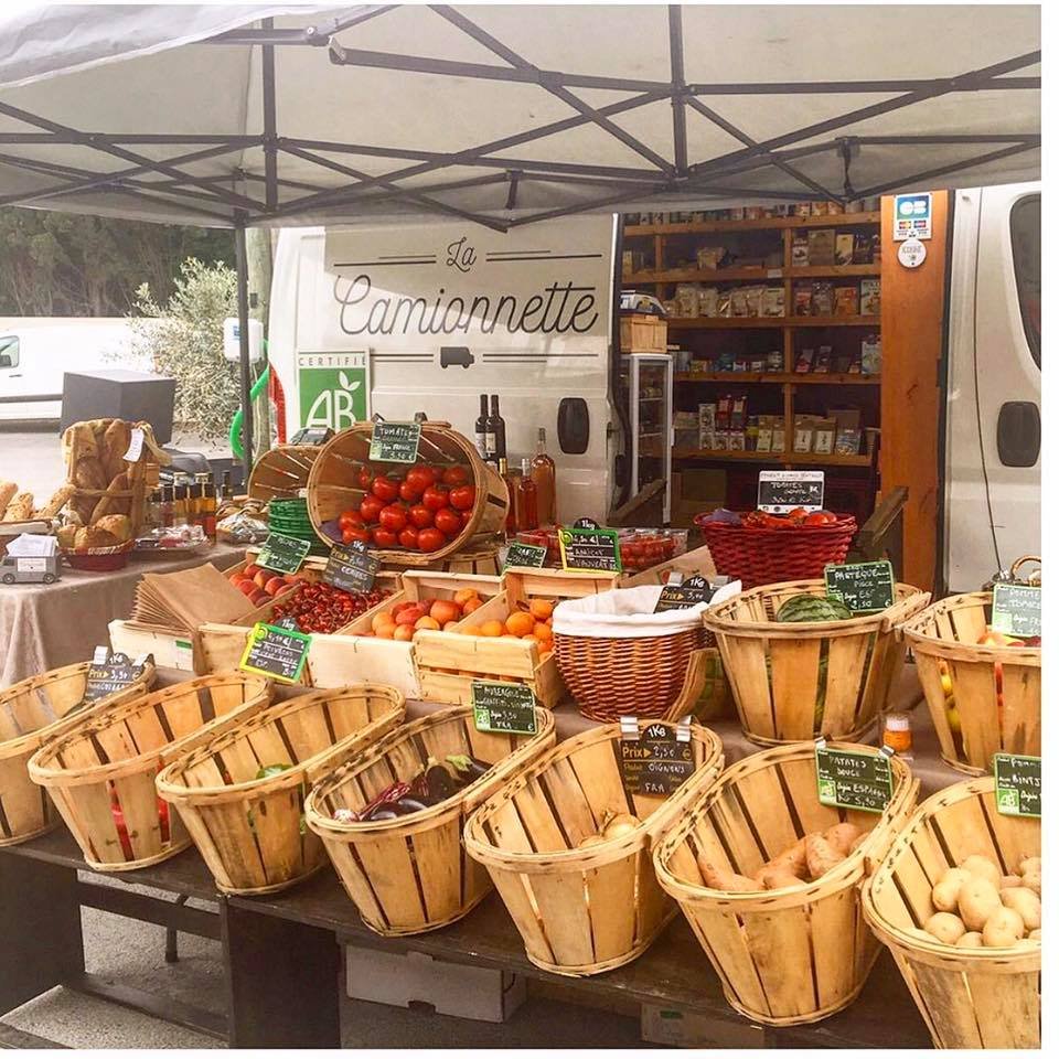 LA CAMIONNETTE - 10 Photos - 1348 avenue de la Mer-Raymond Dugrand ...