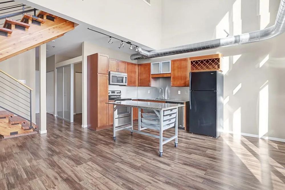 THE ERA COLLECTIVE - Updated June 2025 - 275 Union Blvd, St. Louis ...