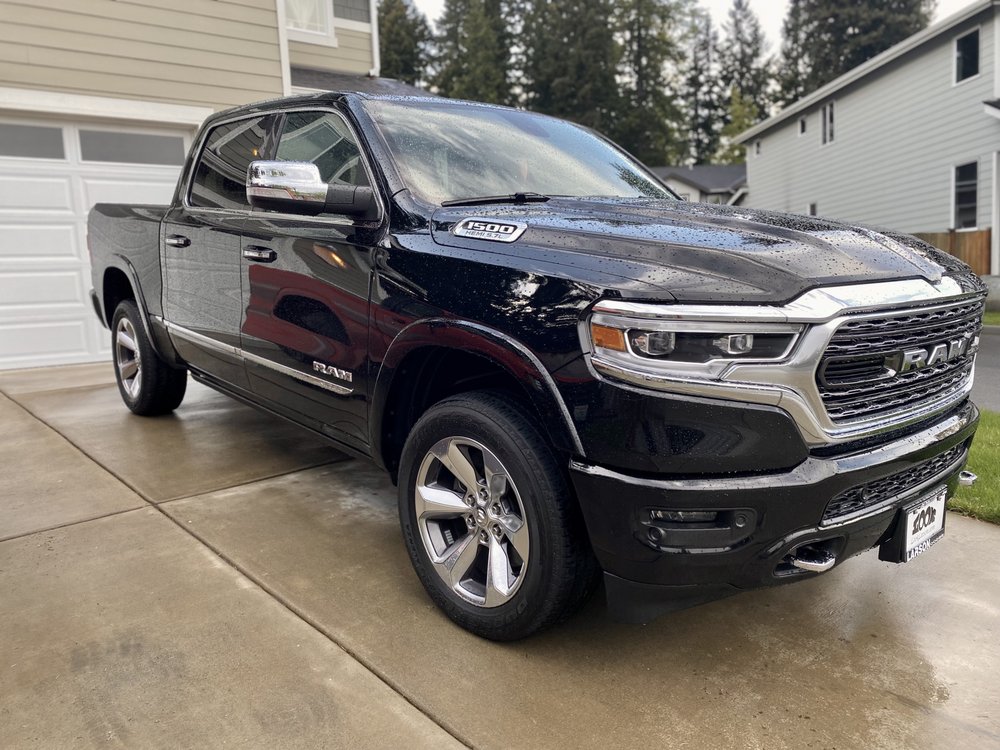 LARSON MOTORS - 401 River Rd, Puyallup, Washington - Used Car Dealers ...