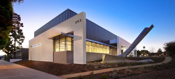 FULLERTON PUBLIC LIBRARY - Updated November 2025 - 75 Photos & 112 ...