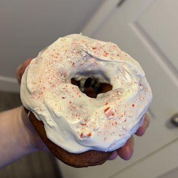 SPUDLY DONUTS - Updated December 2025 - 34 Photos & 34 Reviews - 305 S ...