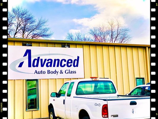 ADVANCED AUTO BODY & GLASS - Updated April 2025 - 28 Photos & 10 ...