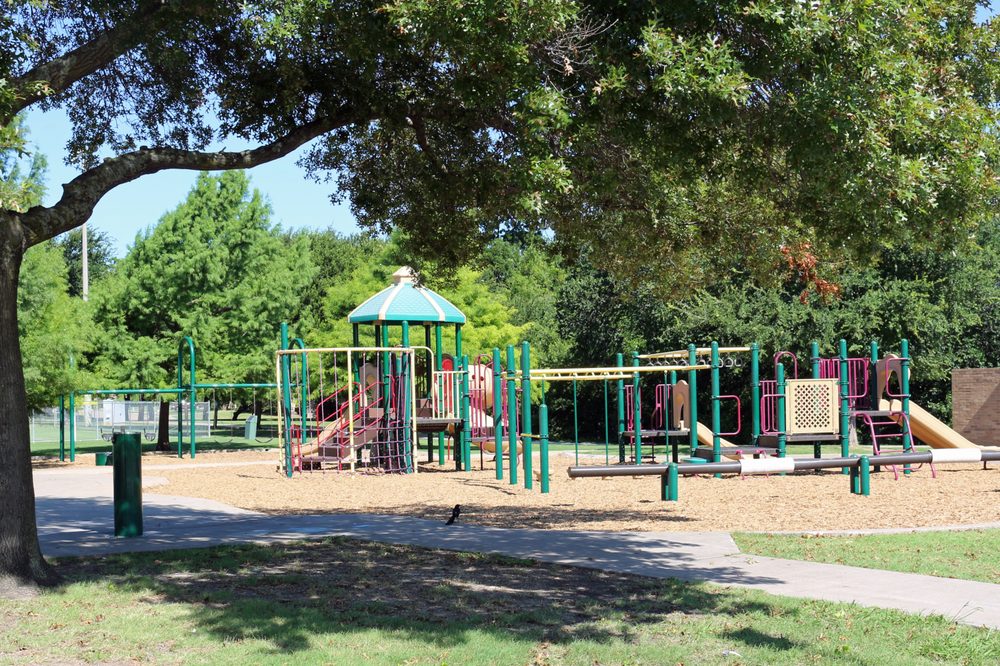 A R SCHELL PARK - Updated December 2024 - 2305 Laurel Ln, Plano, Texas ...