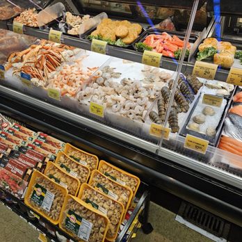 VONS - Updated December 2025 - 214 Photos & 242 Reviews - 301 N Pass ...