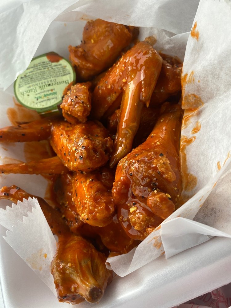 DIXIE QUEEN - Updated October 2025 - 23 Reviews - 3141 Austin Peay Hwy ...