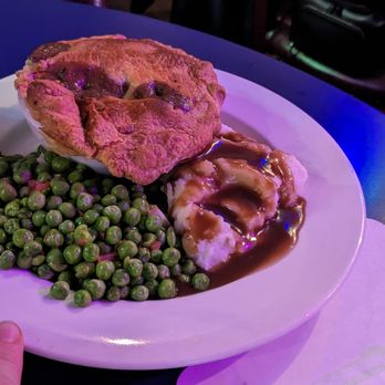 BLACK WATCH PUB - Updated October 2025 - 146 Photos & 238 Reviews - 497 ...