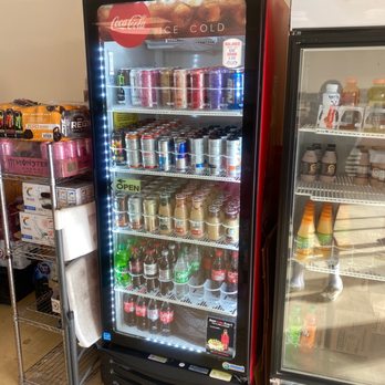 MAX’S DONUT SHOP - Updated July 2024 - 171 Photos & 319 Reviews - 105 N ...