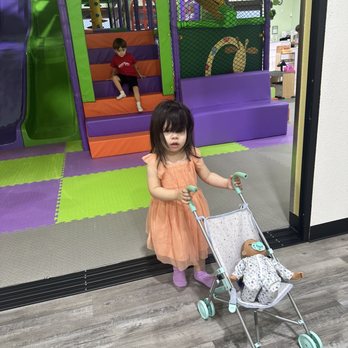 KIDS CLUB - Updated December 2025 - 104 Photos & 29 Reviews - 3440 ...