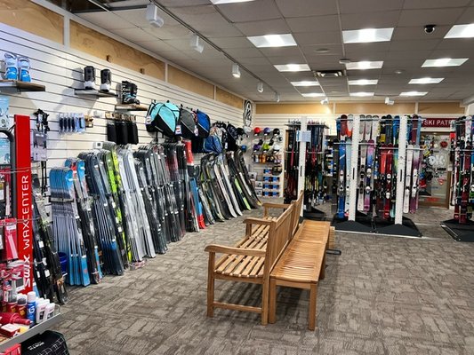 SKI BARN - Updated December 2025 - 21 Photos & 24 Reviews - 2990 ...