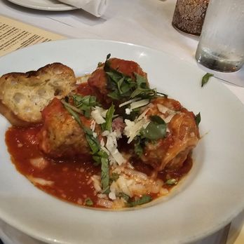 IL DAVIDE - Updated May 2024 - 824 Photos & 1220 Reviews - 901 A St ...