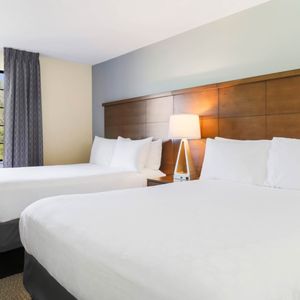 COURTYARD RENO DOWNTOWN/RIVERFRONT - 81 Photos & 88 Reviews - Hotels ...