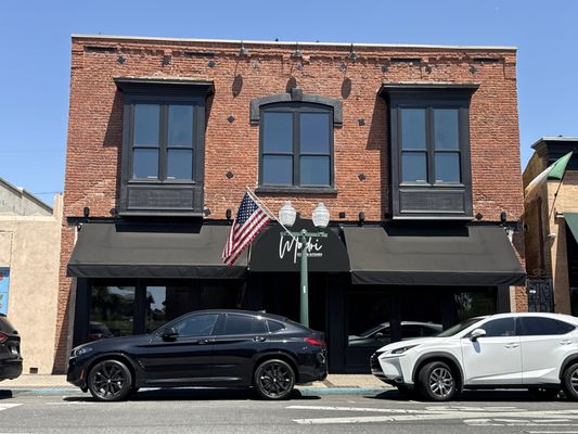 MADRI - Updated August 2025 - 22 Photos & 11 Reviews - 330 Orange St ...