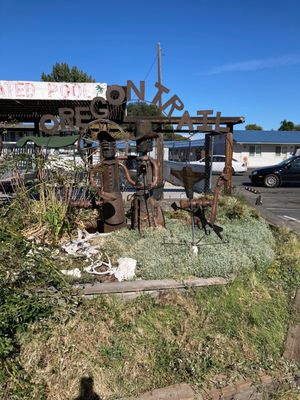 OREGON TRAIL RESTAURANT & MOTEL - Updated August 2025 - 68 Photos & 143 ...