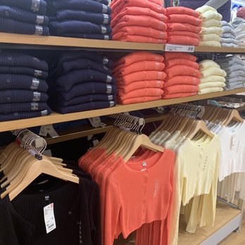 UNIQLO - Updated October 2025 - 24 Photos & 13 Reviews - 300 Pine St ...