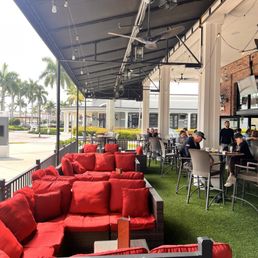 BATCH NEW SOUTHERN KITCHEN & TAP - Updated July 2025 - 933 Photos & 600 Reviews - 14813 Lyons Rd ...