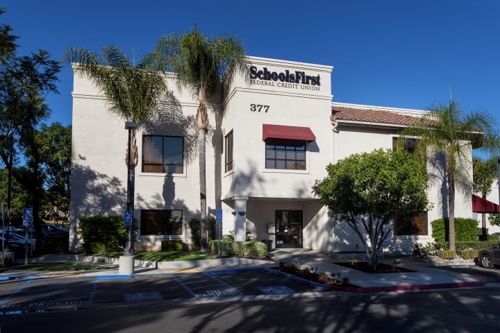 SCHOOLSFIRST FEDERAL CREDIT UNION - Updated October 2025 - 22 Photos ...