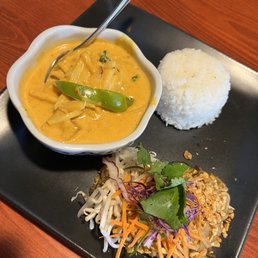 OCHA THAI KITCHEN & BAR - Updated July 2024 - 1278 Photos & 681 Reviews ...