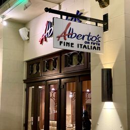 ALBERTO’S ON FIFTH - Updated December 2025 - 215 Photos & 274 Reviews ...