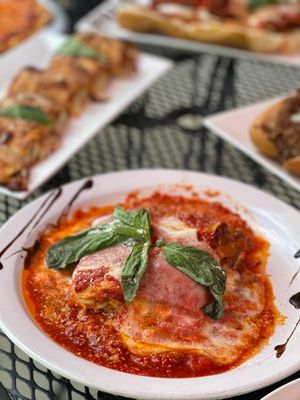 EATALIANO MARKET & DELI - Updated November 2025 - 248 Photos & 182 ...