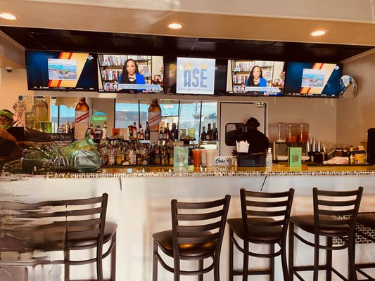 OCHO RIOS JERK SPOT - Updated February 2025 - 348 Photos & 389 Reviews ...