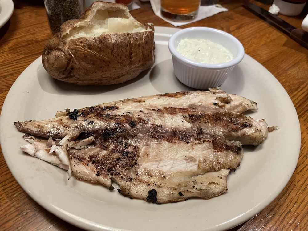 RAFFERTY’S RESTAURANT AND BAR - 70 Photos & 132 Reviews - 1939 ...