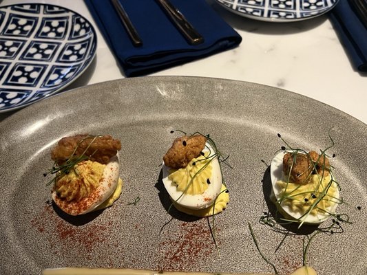 AVANA - Updated July 2025 - 92 Photos & 35 Reviews - 2200 Benjamin ...