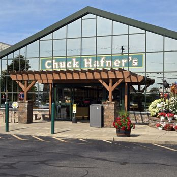 CHUCK HAFNERS FARMERS’ MARKET & GARDEN CENTER - Updated December 2025 ...