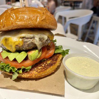 HAYSTACK BURGERS AND BARLEY - Updated October 2025 - 44 Photos & 56 Reviews - 6859 Arapaho Rd ...