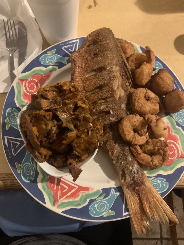 THE HOUSE OF FISH - 99 Photos & 167 Reviews - 36471 Hwy 1, Aberdeen ...