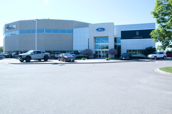 APPLE FORD APPLE VALLEY - Updated January 2026 - 31 Photos & 153 ...