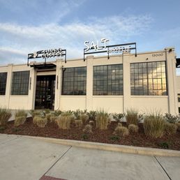 SALT SMOKEHOUSE - Updated September 2025 - 99 Photos & 74 Reviews ...