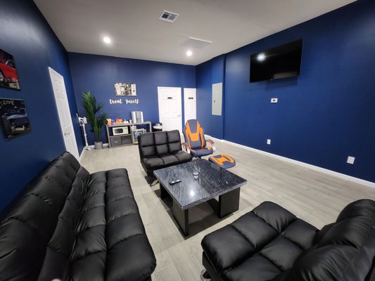 ONYX TINT LOUNGE - Updated December 2025 - 262 Photos & 14 Reviews ...