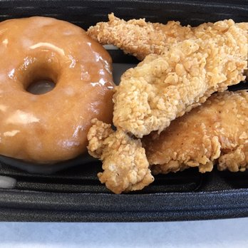 KFC - Updated September 2025 - 16 Photos & 32 Reviews - 3612 Highway 66 ...