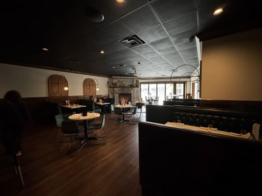 THE WAYWARD KITCHEN & COCKTAILS - Updated December 2025 - 127 Photos ...