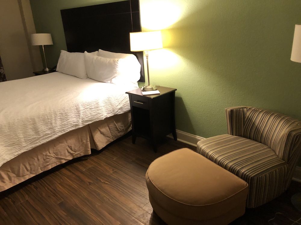 HOLIDAY INN MACON NORTH - Updated May 2025 - 82 Photos & 40 Reviews ...