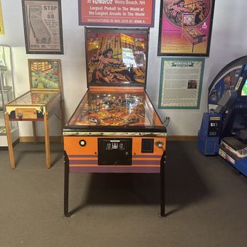 FUNSPOT - Updated June 2025 - 477 Photos & 287 Reviews - 579 Endicott ...