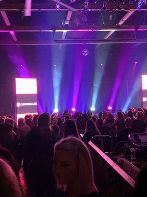 MUSIC FARM - 41 Photos & 70 Reviews - Music Venues - 32 Ann St ...