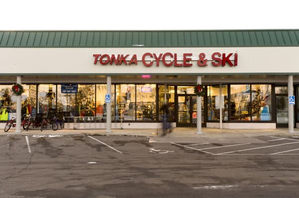 TONKA CYCLE & SKI - Updated December 2025 - 41 Reviews - 416 11th Ave S ...