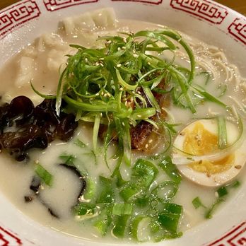 TIGER DEN - Updated January 2026 - 2122 Photos & 1376 Reviews - 9889 ...