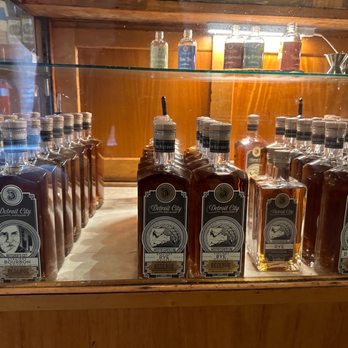 DETROIT CITY DISTILLERY - Updated July 2025 - 447 Photos & 230 Reviews ...