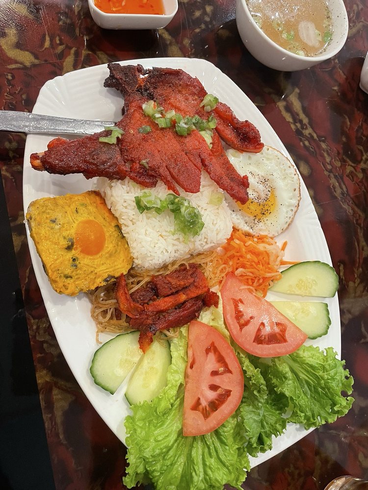 SAIGON CHEF - Updated August 2025 - 481 Newton St, South Hadley ...