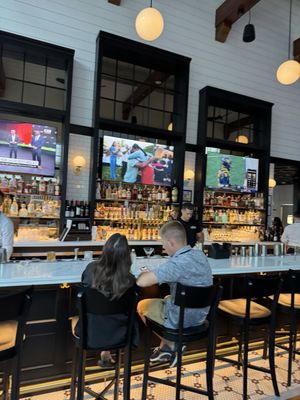 UNION BAR & PROVISIONS - Updated December 2025 - 71 Photos & 20 Reviews ...