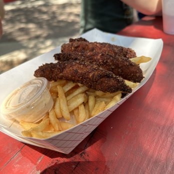 THE BACKYARD BAR STAGE AND GRILL - Updated September 2024 - 192 Photos ...